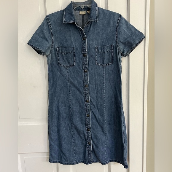 L.L. Bean | Dresses | Vintage Ll Bean Short Sleeve Snap Front Denim ...